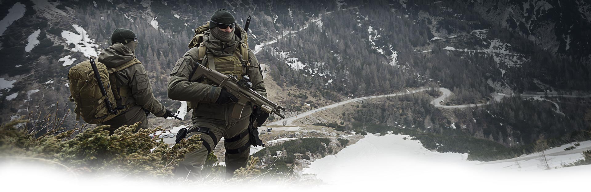 Tactical Winter Jackets | Stay warm in extreme cold | UF PRO